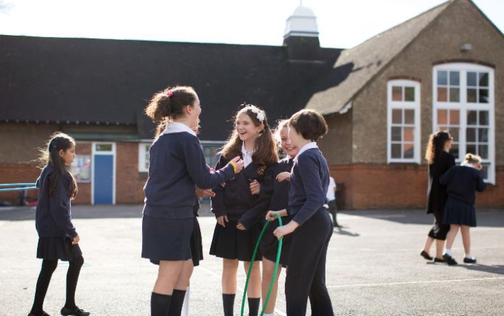 Merstham Primary School - Tes Jobs